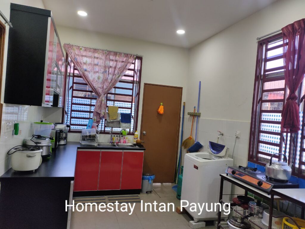 HOMESTAY TUAH PERDANA